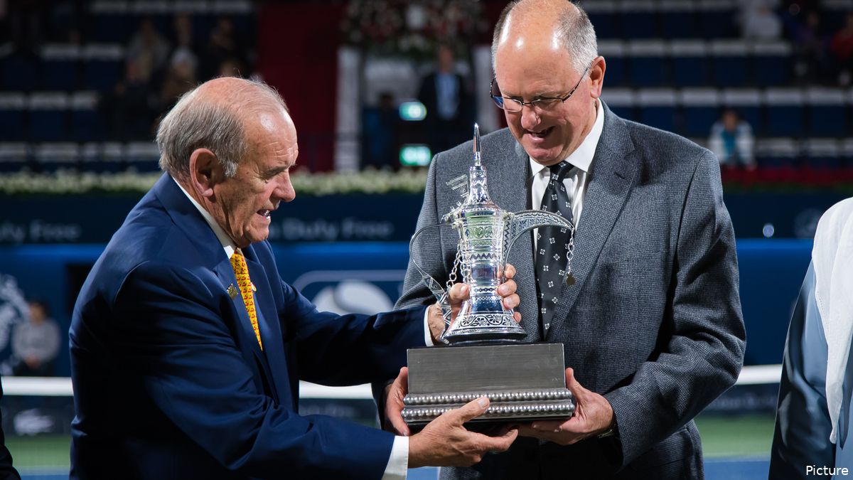 Steve Simon gibt seinen Posten als CEO der WTA Tour auf und sucht eine ...