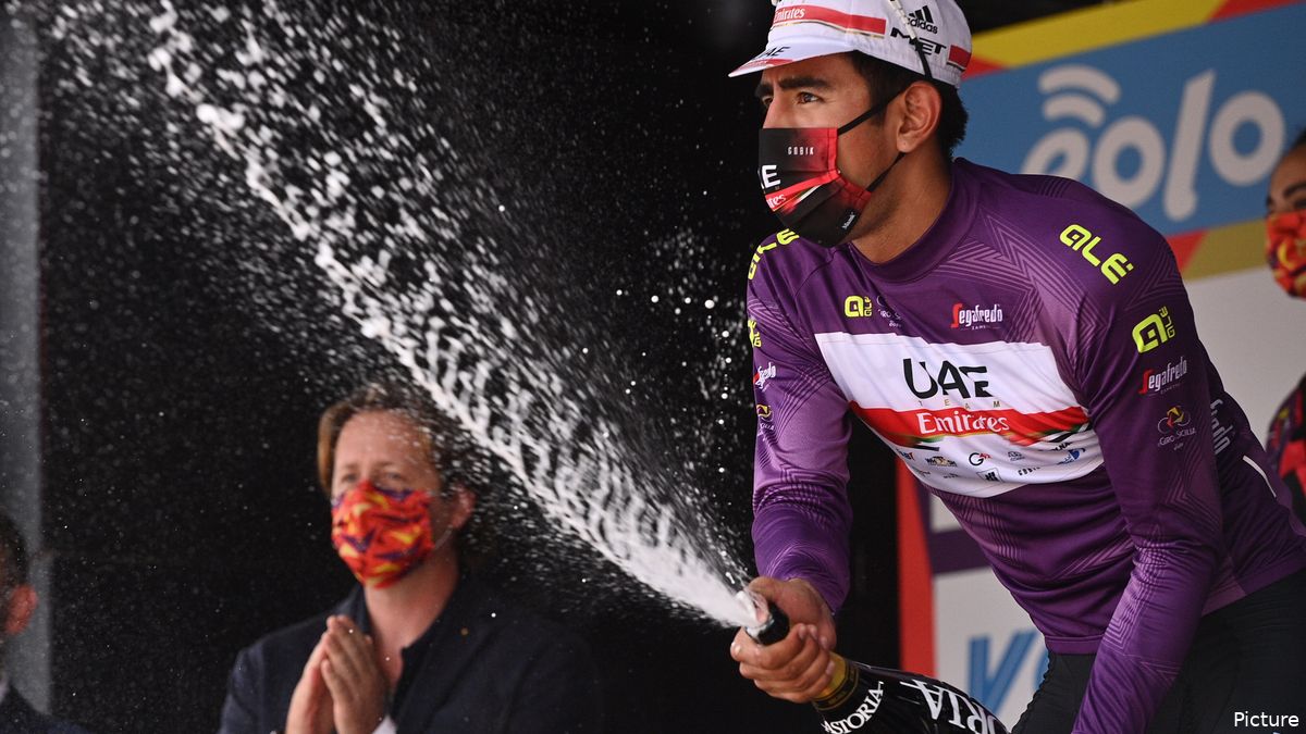 UAE Tour: Juan Sebastián Molano takes massive sprint win and turns home ...