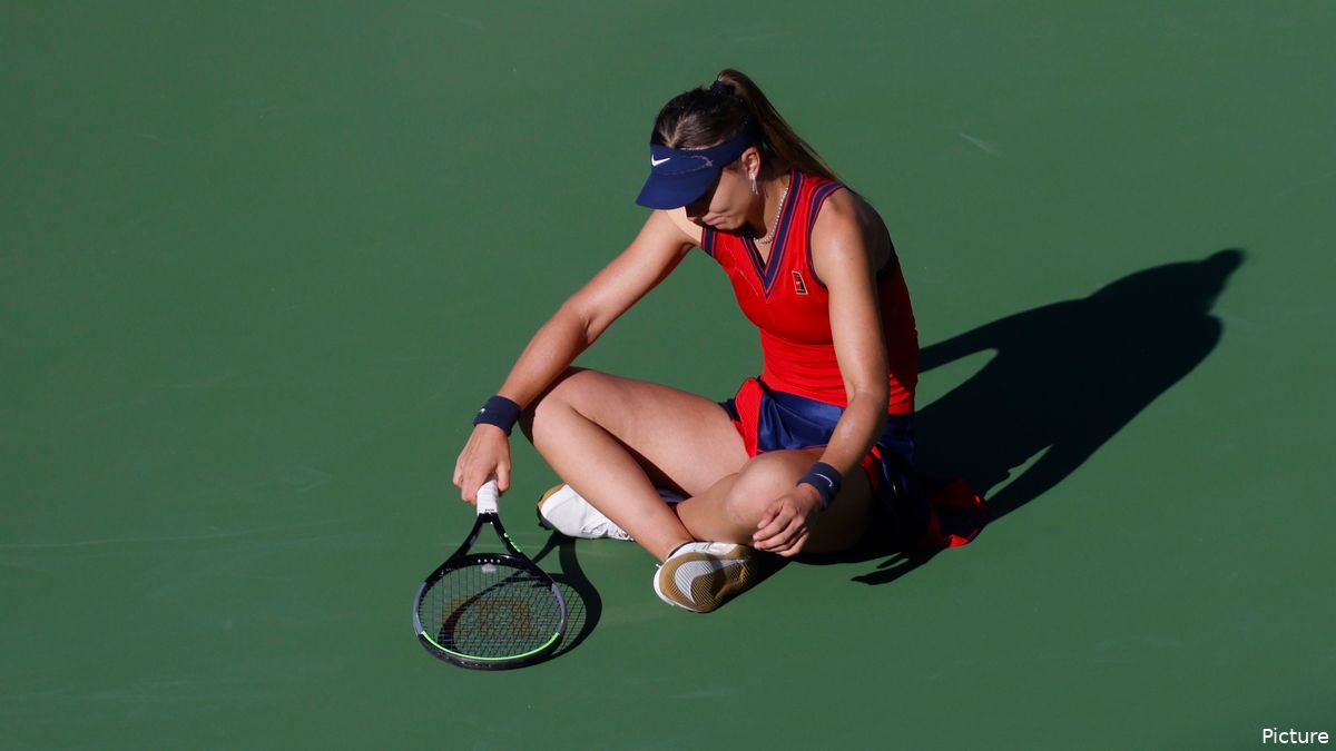 Raducanu and Badosa plummet as Swiatek steadies World No.1 spot in ...