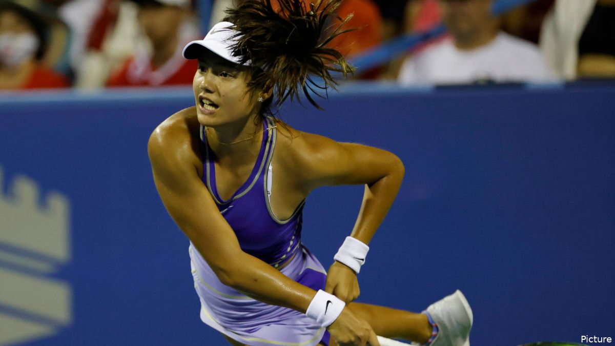 (VIDEO) "Feels good to be pushing each other on": Emma Raducanu ...