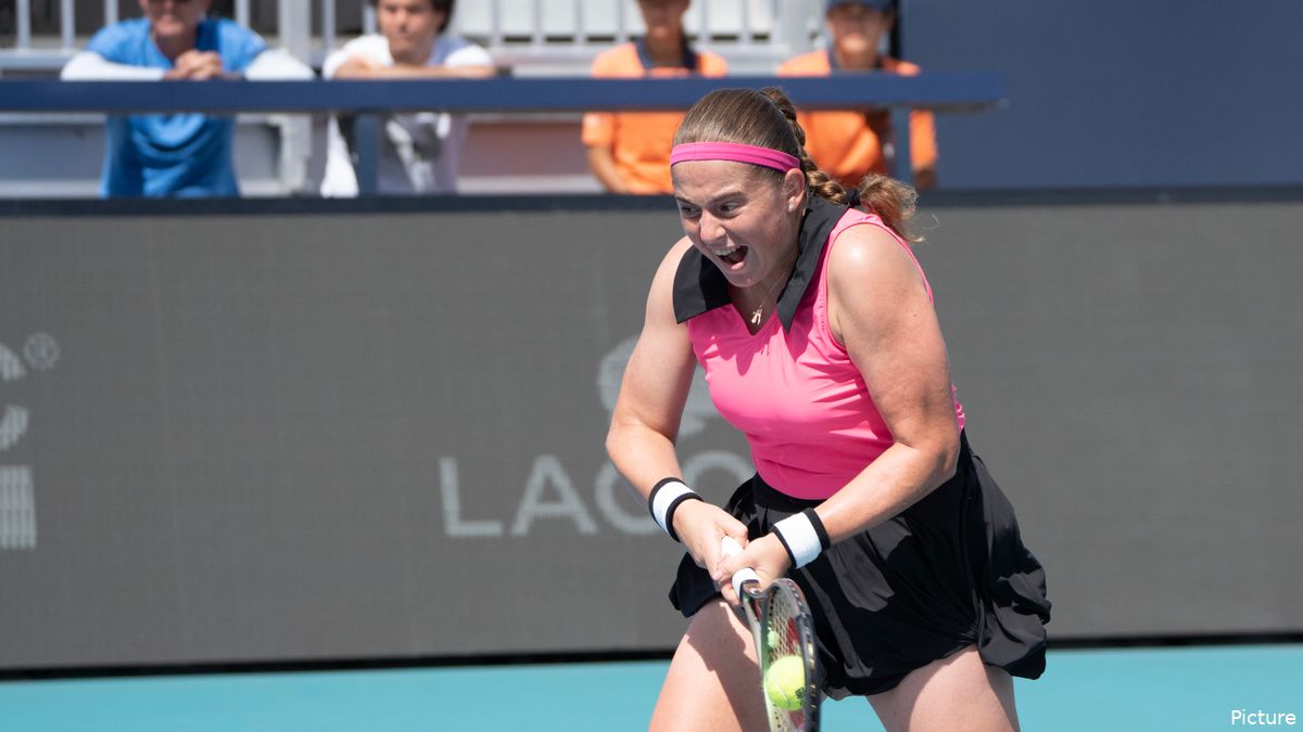 Ostapenko continues impressive Rome run by beating Badosa ...