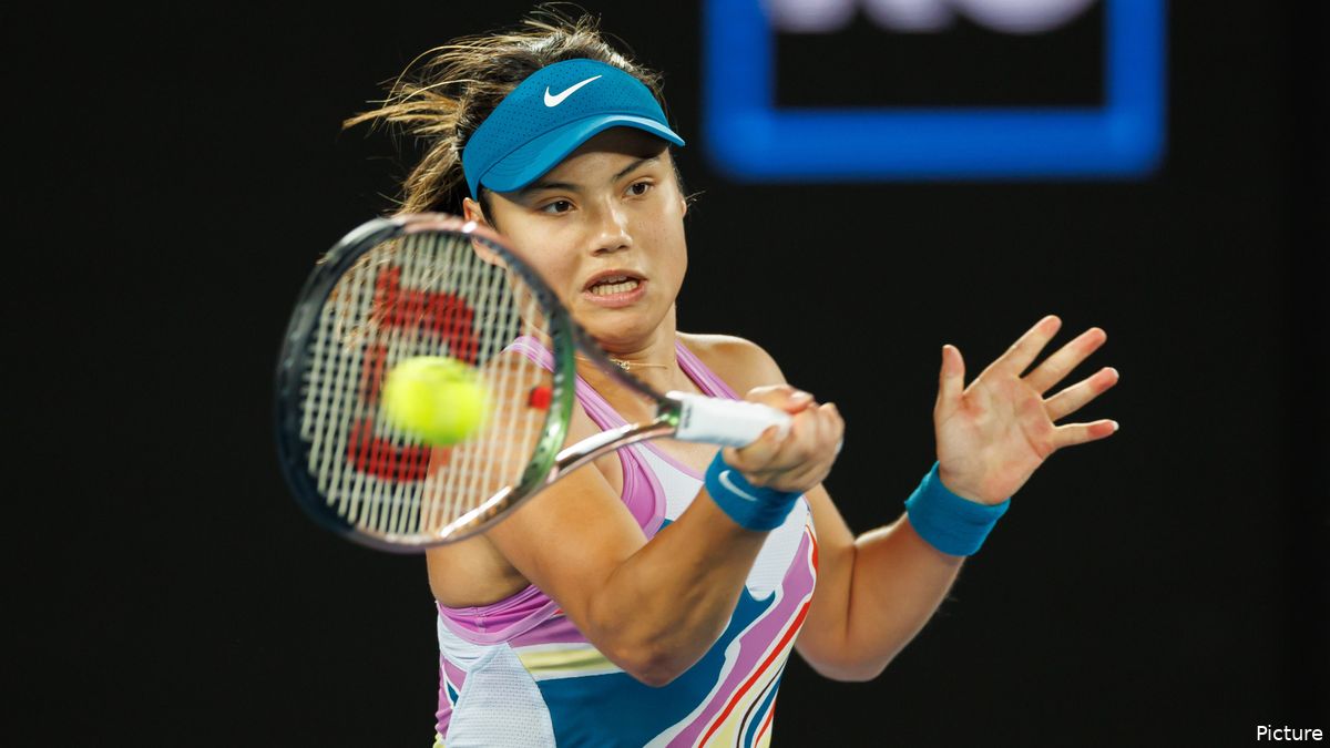 Tim Henman acredita que Emma Raducanu pode precisar de seguir o caminho ...