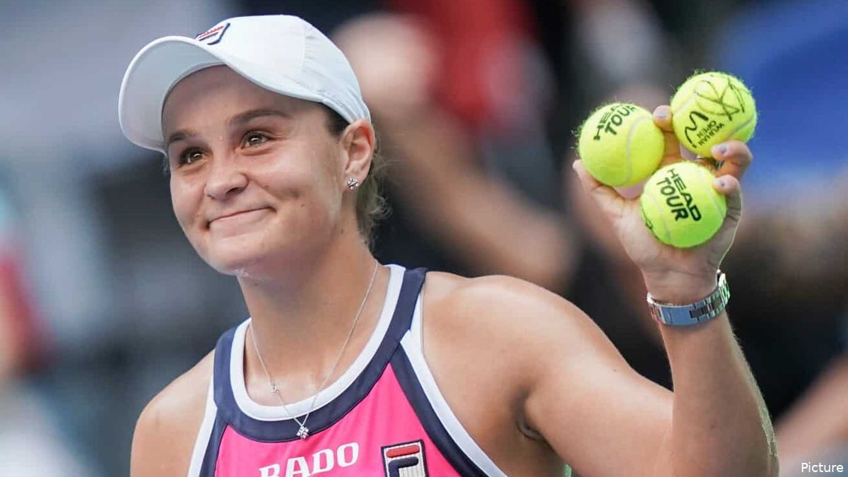Barty teams up with Rafter to thank healthcare workers | Tennisuptodate.com