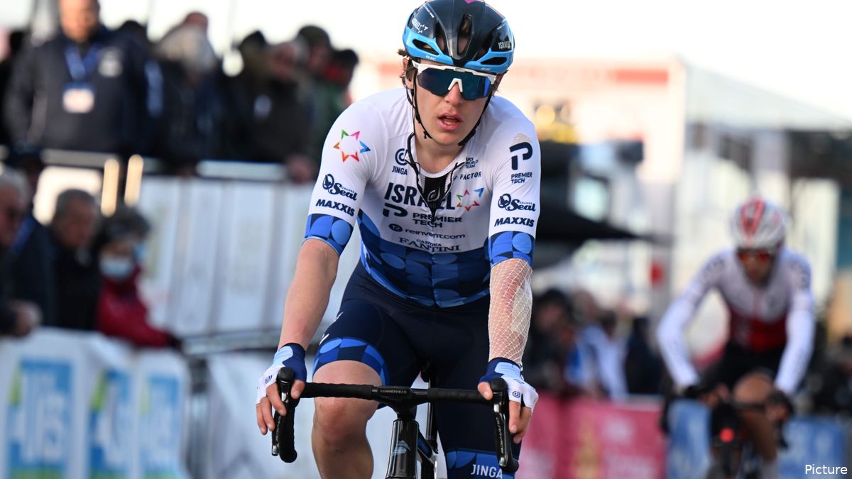 Corbin Strong wins the first stage of Tour of Britain | CyclingUpToDate.com