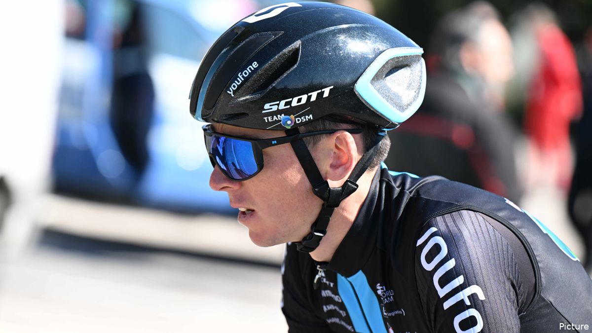 Breaking: Romain Bardet abandons Giro d'Italia | CyclingUpToDate.com