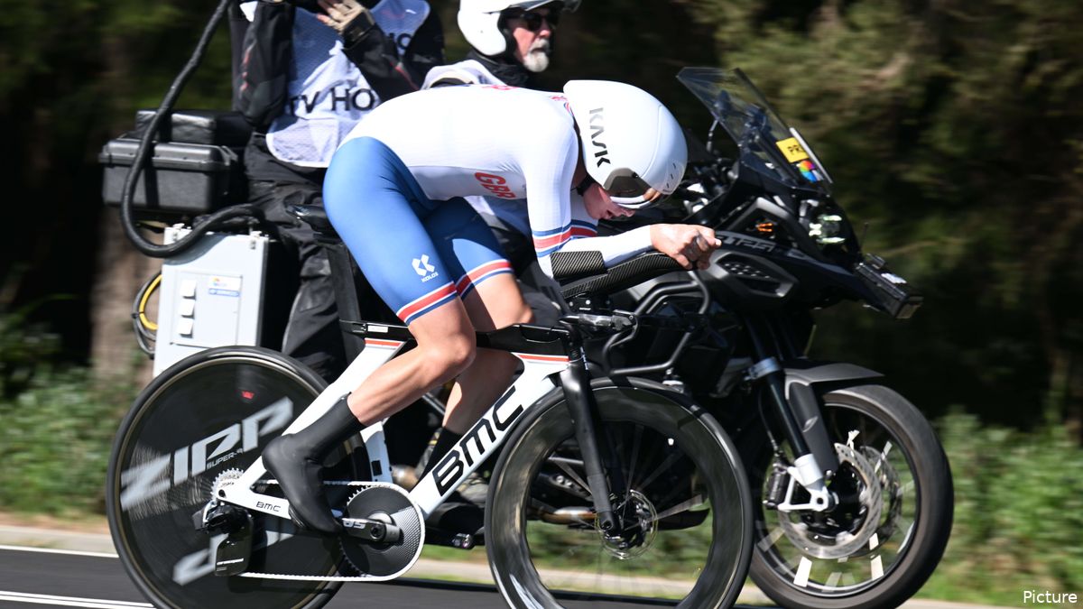 Ethan Hayter defends Men's Omnium world title as Benjamin Thomas takes ...