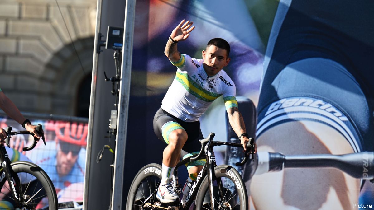Caleb Ewan sprints to victory at Schwalbe Classic, Wollaston wins Women ...