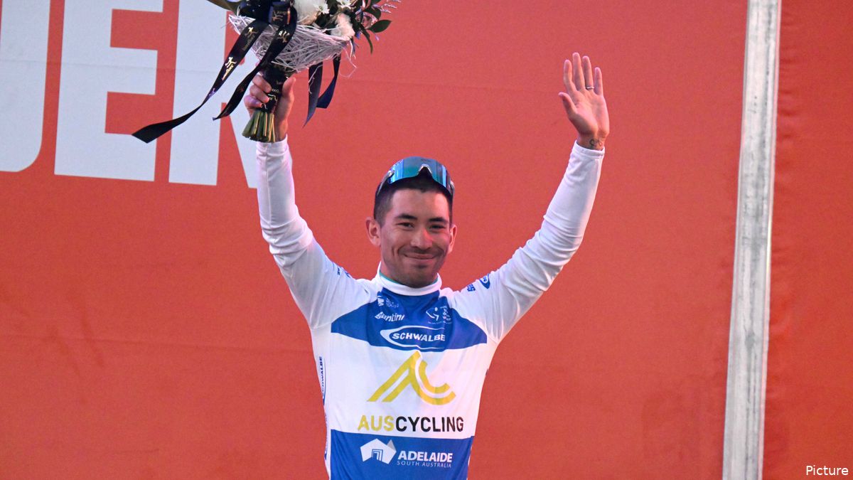 Caleb Ewan takes his first win for Team Jayco AlUla - 'Pocket Rocket ...