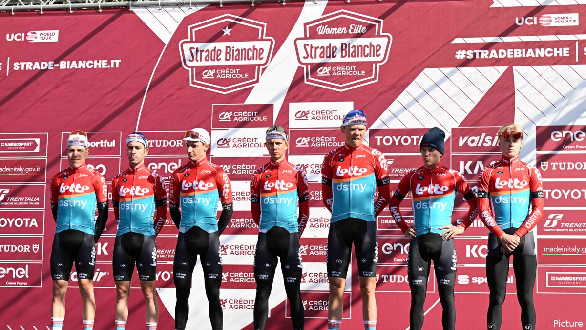 Lotto Dstny sports director Allan Davis pulled from the Tour de France ...