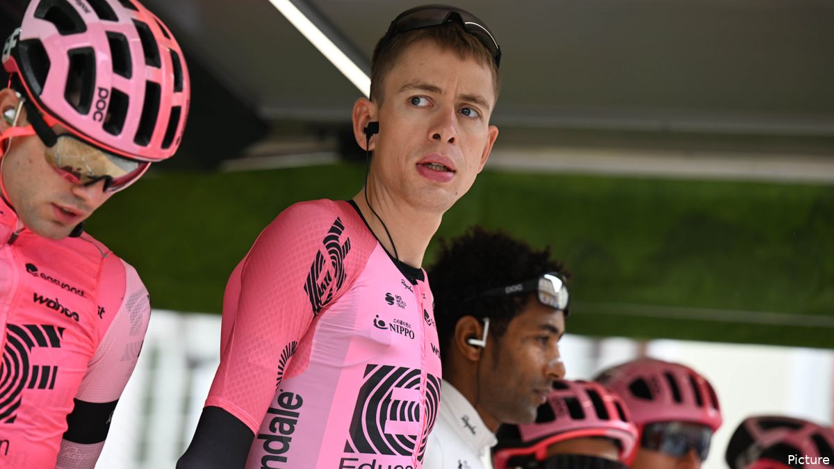 British duo Simon Carr and Hugh Carthy set to lead EF Education ...