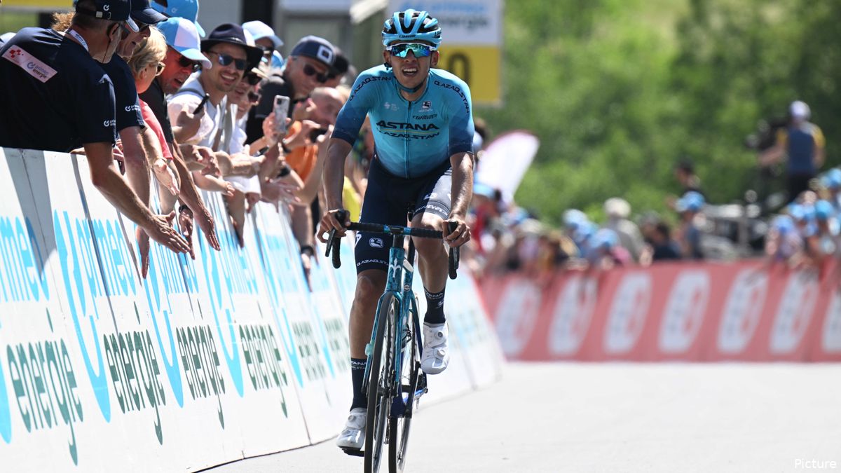 Harold Tejada gets his first victory as a professional after winning ...