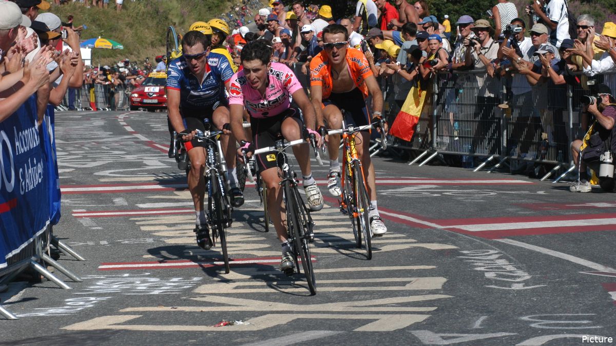 20 years since Joseba Beloki's fall and Lance Armstrong's 'walk ...