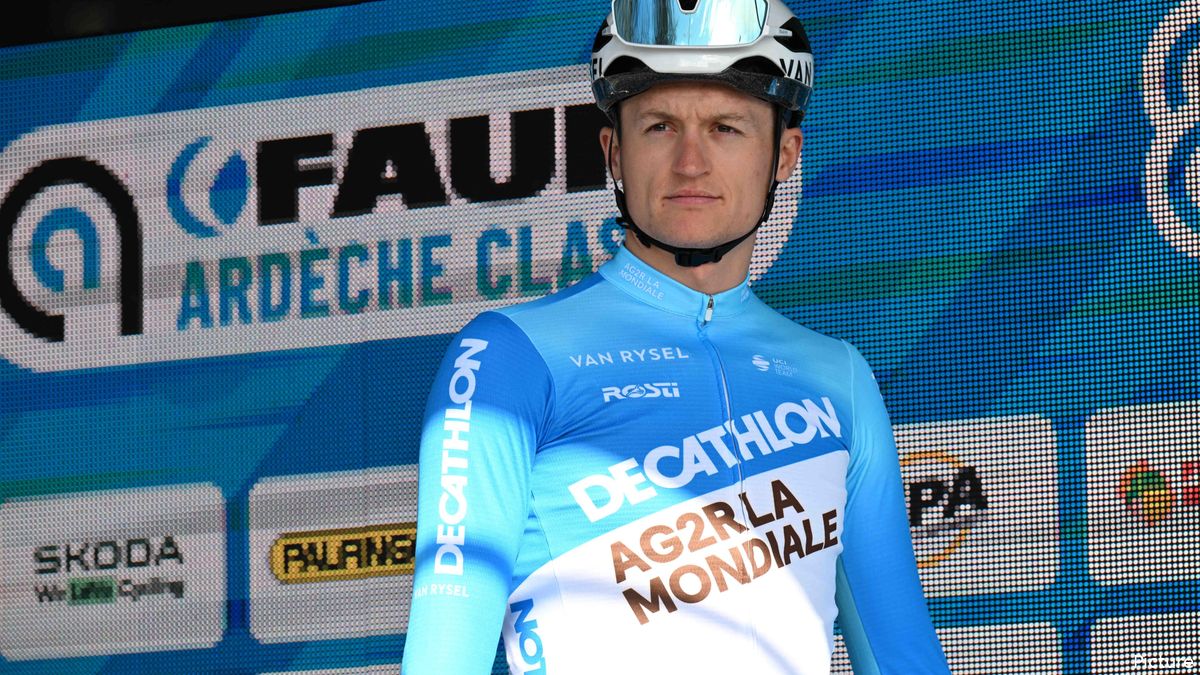 Felix Gall extends with Decathlon AG2R La Mondiale for an extra year ...
