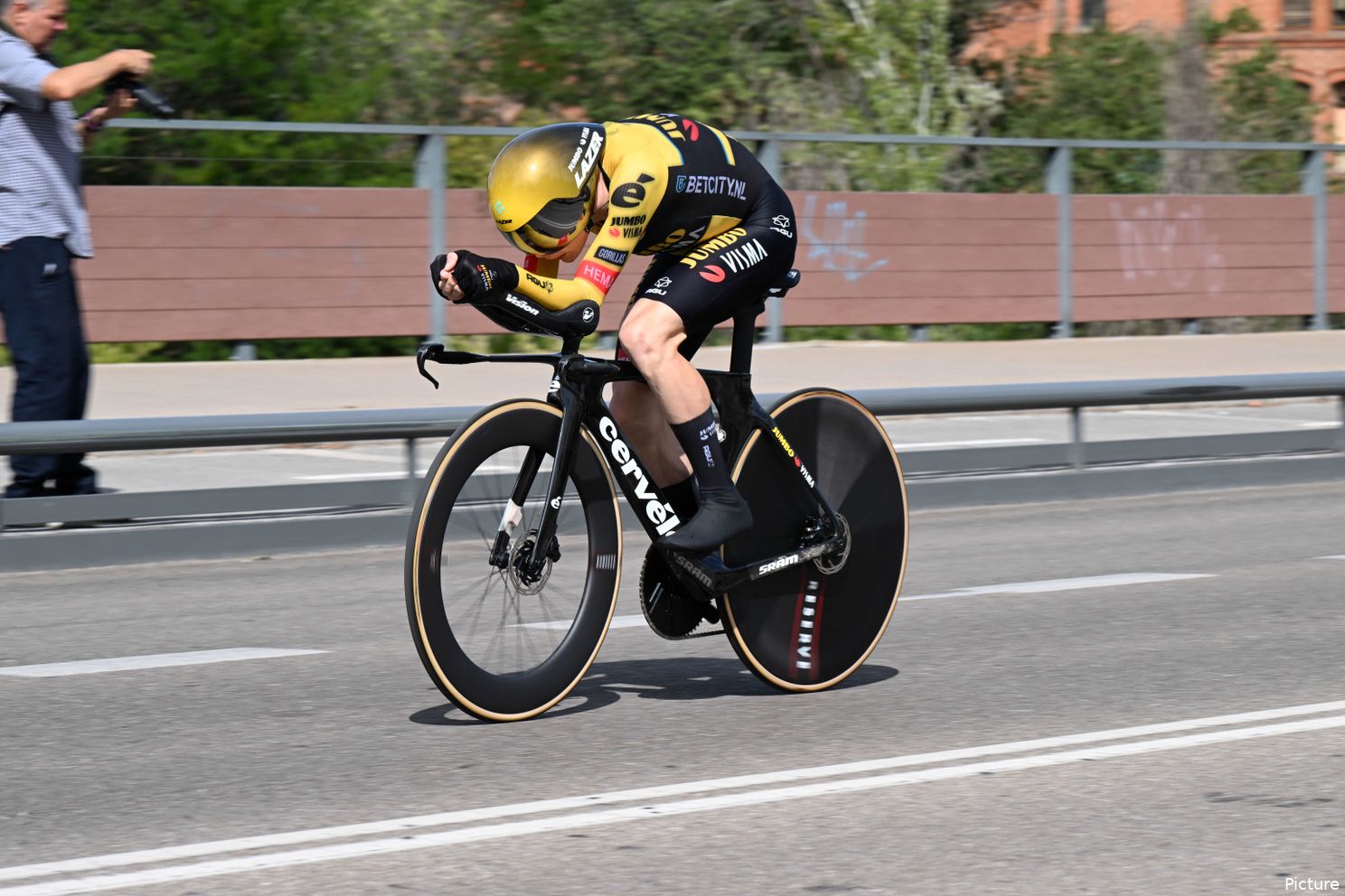 SPECIAL | Comparing Vuelta a Espana's favourites time-trial positions ...