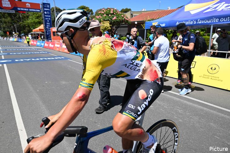 Disaster strikes Team Jayco AlUla - Luke Plapp out of Tour Down Under ...