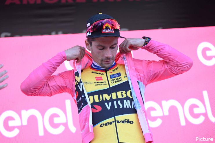 "It is inexplicable" - Richard Plugge critical after Jumbo-Visma logos ...