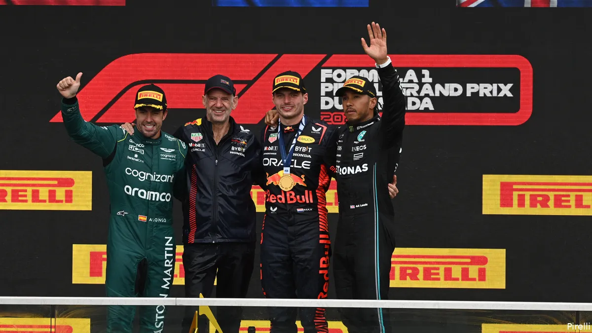 Verstappen kiest beste vijf coureurs ooit: 'Coureur waar je de televisie voor aanzette ...