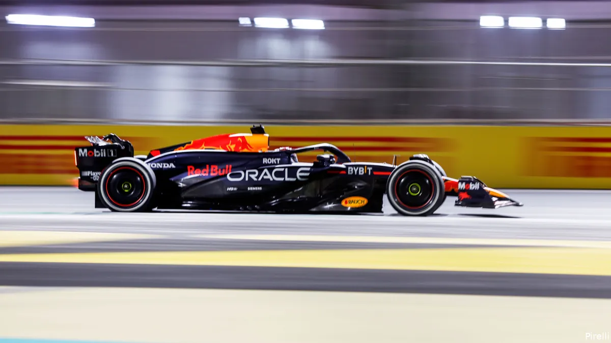 Van Overdijk hoopt op 'aparte verhalen' tijdens Verstappen-dominantie ...