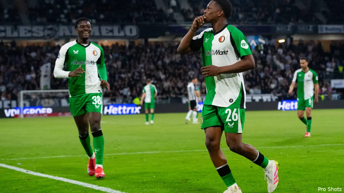 Van Persie gaat in op actie Osman: ''Hancko heeft het wel gedaan ...