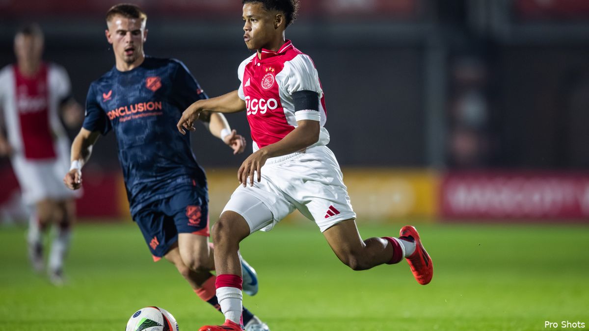 Ajax-huurling Alders verlengt contract in Amsterdam tot medio 2028