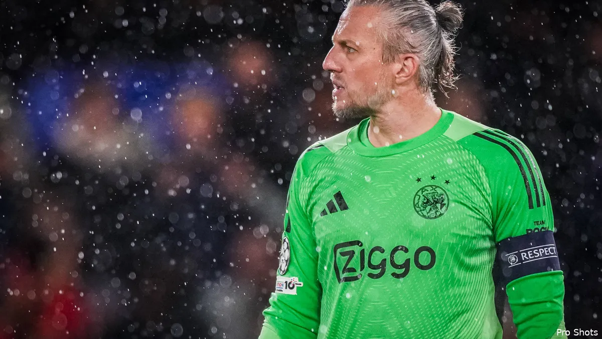 Pasveer pareert vraag over toekomst Heitinga: 'Dat is niet aan mij ...