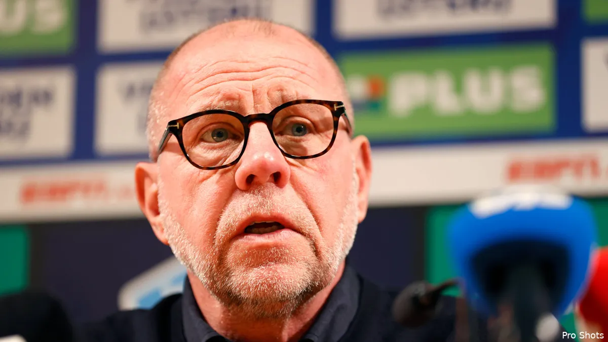 Grim krijgt kritische vragen na laat wisselen tegen FC Groningen: 'Te ...