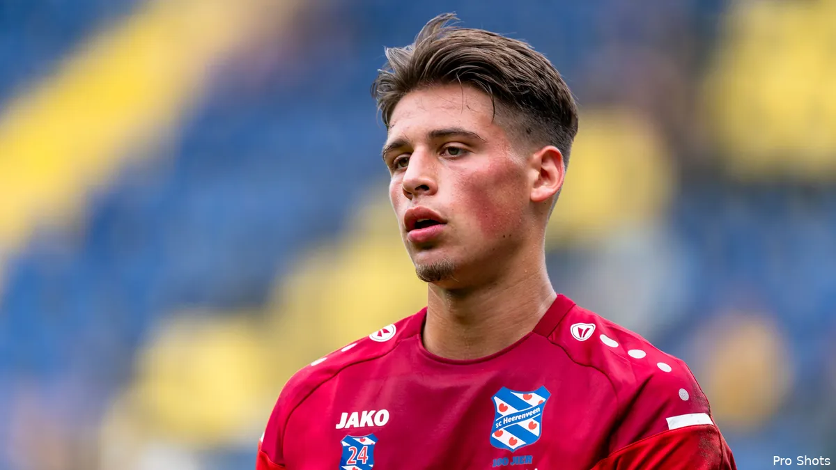 Jeugdspeler Kroesen verlaat Feyenoord en stopt als doelman | FR12.nl