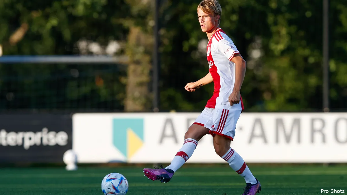 Warmerdam scoort eerste goals in betaald voetbal: 'Alles kan nog beter'