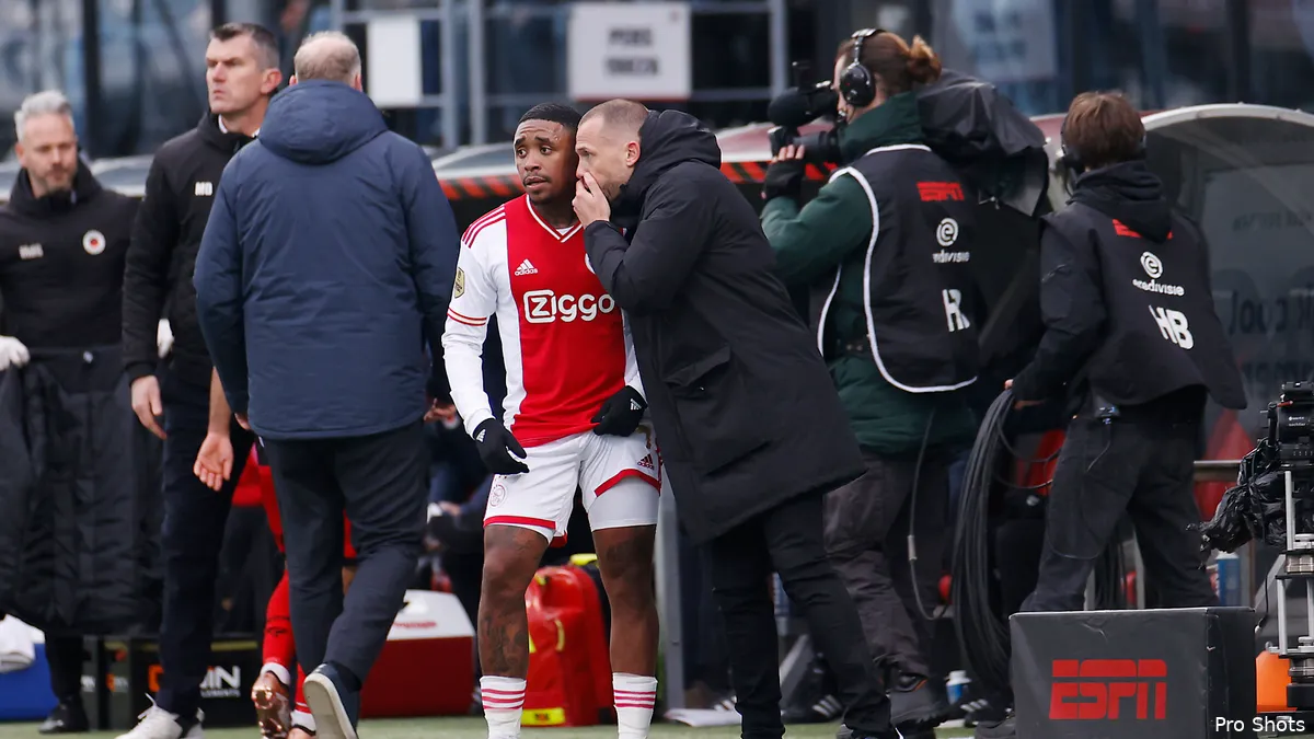 Bergwijn neemt het op voor Heitinga: 'Denk dat we beter met hem door hadden kunnen gaan'