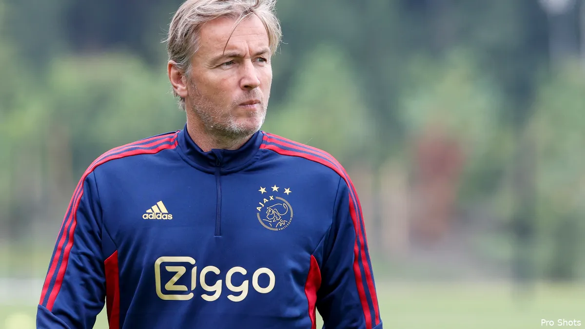 'Ajax en Witschge in conflict over verplicht vertrek na afgelopen seizoen'