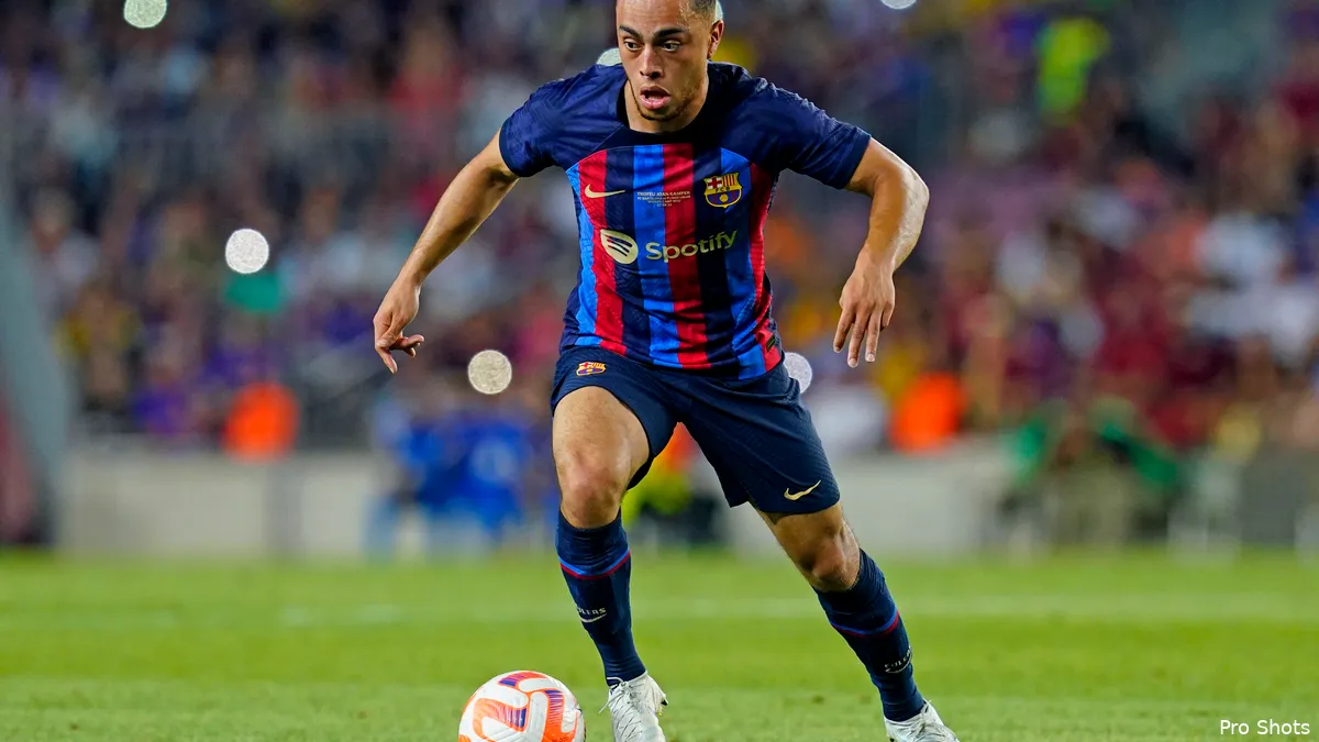 'Dest krijgt bij FC Barcelona kans om hoofdtrainer Xavi te overtuigen'