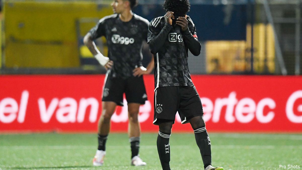 Kwakman ziet naïef Jong Ajax: 'Ontwikkelen is ook leren winnen'
