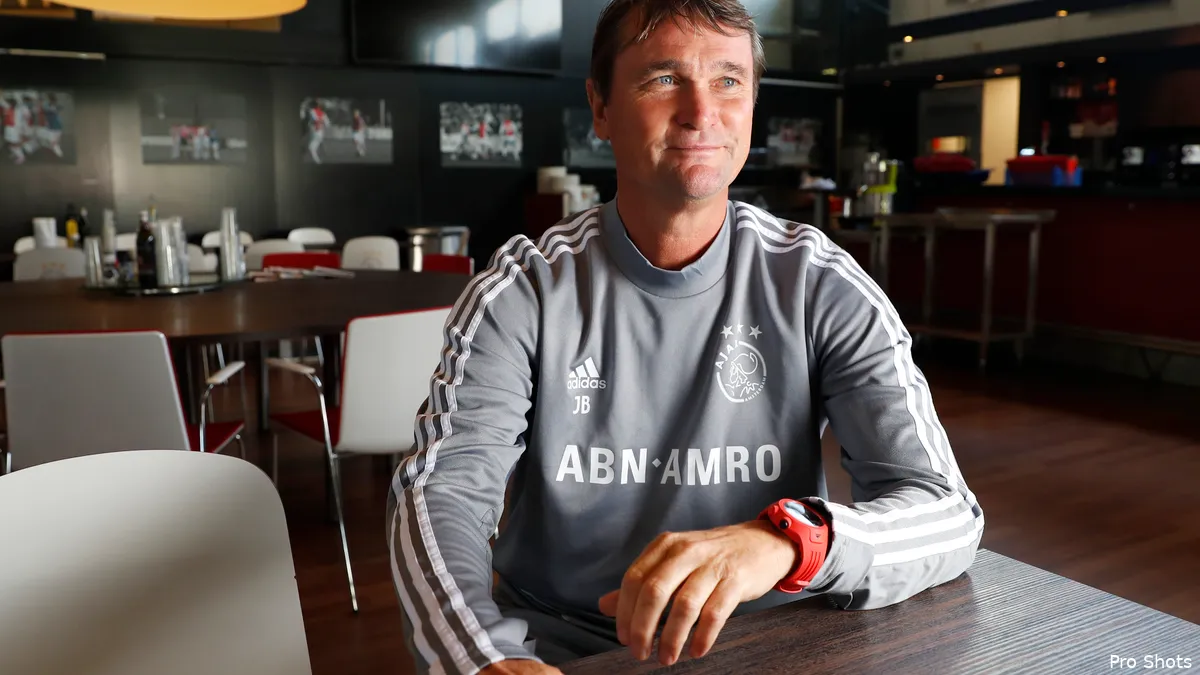 Bosman kijkt terug op debuut in Ajax 1: 'De Mos zei: morgen sta je in ...