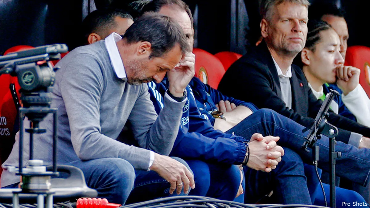 Catastrofaal Ajax laat zich wederom met grote cijfers vernederen in Klassieker