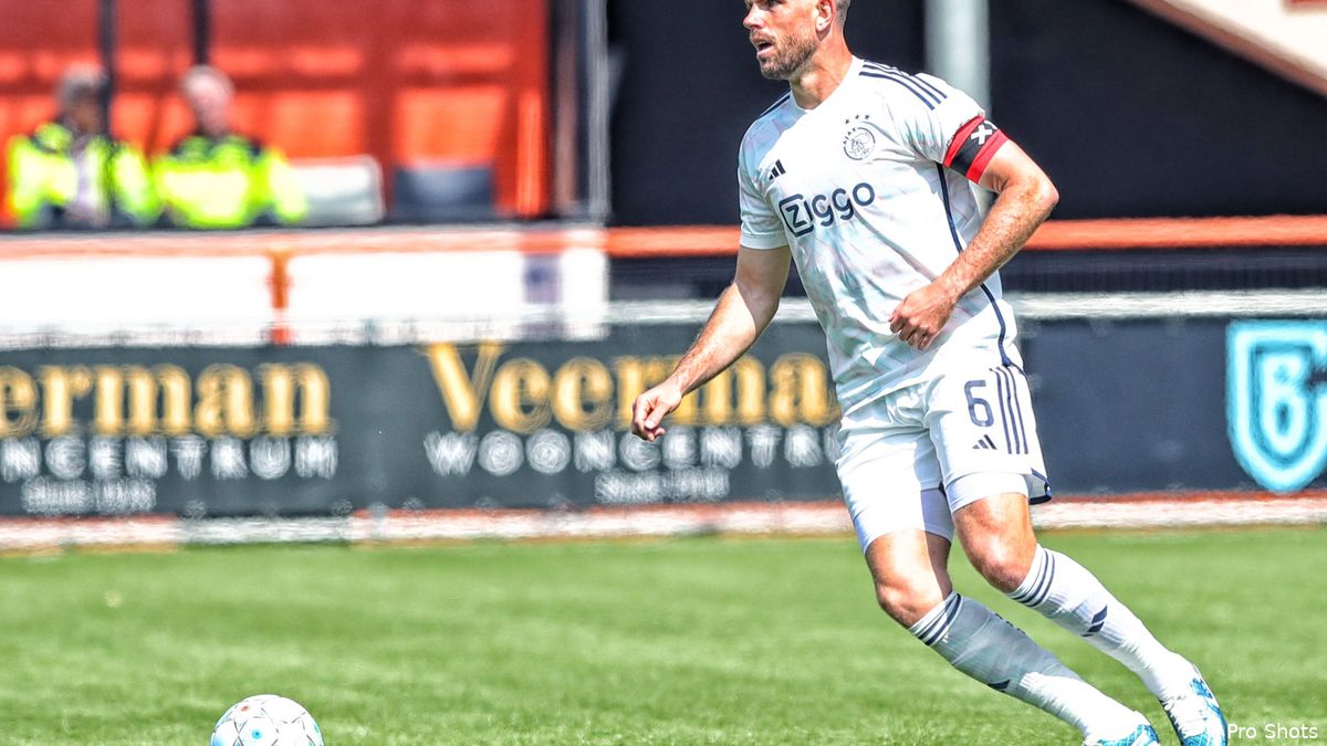 Farioli wijst Henderson aan als tijdelijke aanvoerder van Ajax