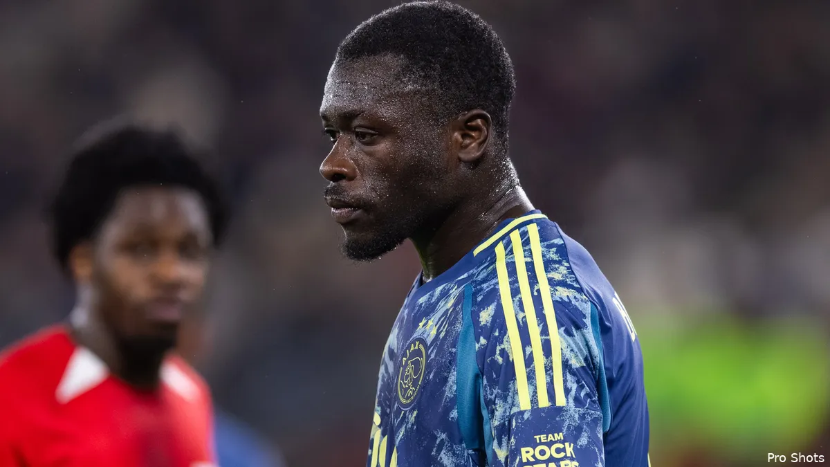 NB: 'Je moet Brobbey laten staan als je echt met een slotoffensief wilt ...