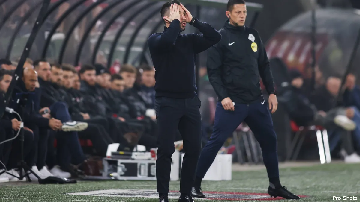 [Update II] Veld in Brussel goedgekeurd: 'geïrriteerd' Ajax speelt ...