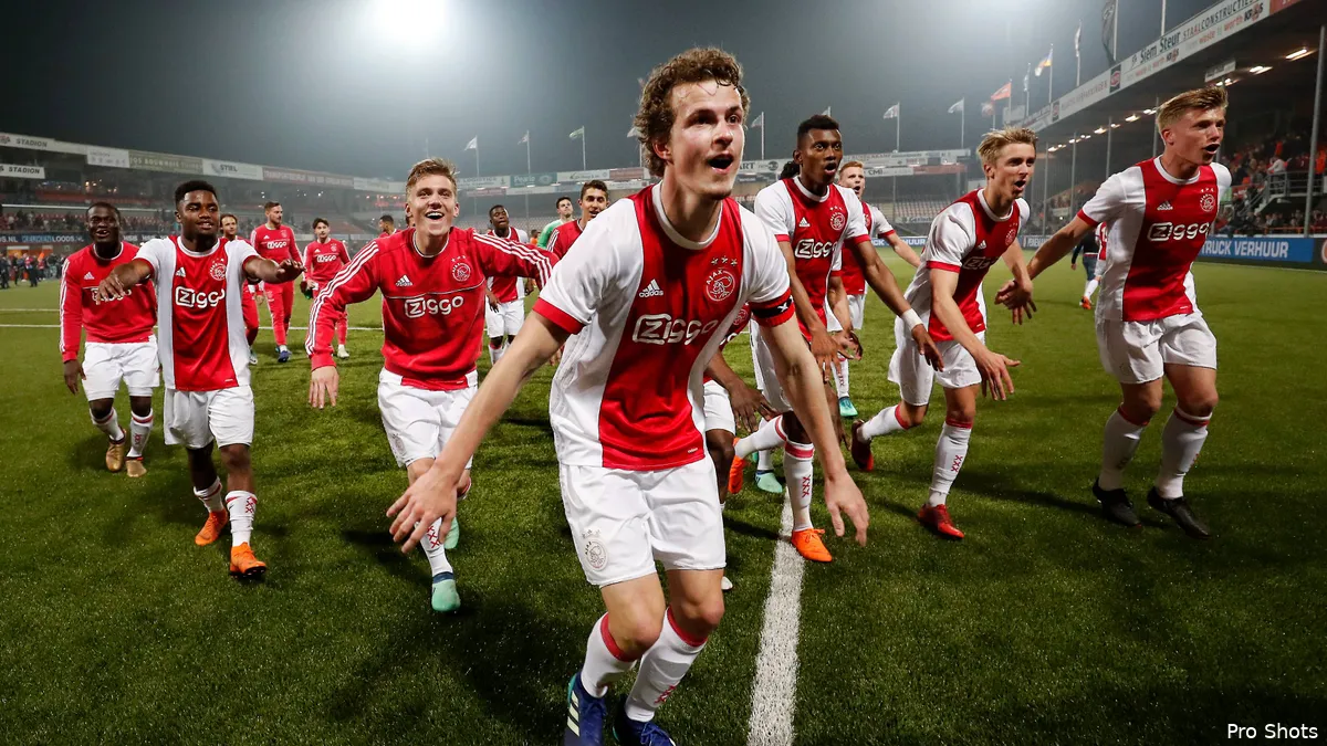 Flemming merkte mentaliteitsverandering op in Ajax-jeugd: 'Hoorde vaker ...