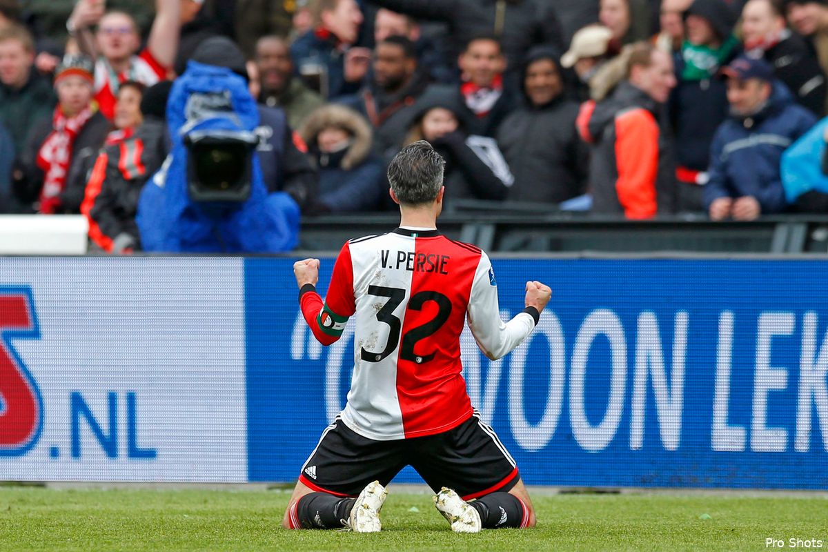 Van Persie over zijn trainersambities: ''Wordt weer een pittig jaar ...