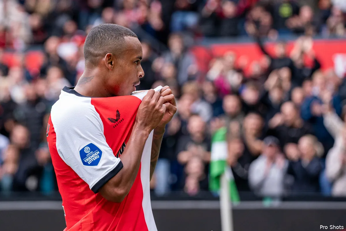 ''Feyenoord wordt steeds professioneler, daar past dit bij'' | FR12.nl