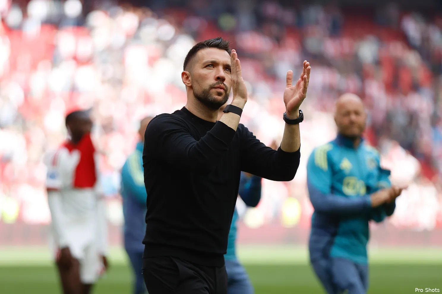 AD komt met reconstructie: hoe Farioli via Klaiber uiteindelijk trainer van Ajax werd