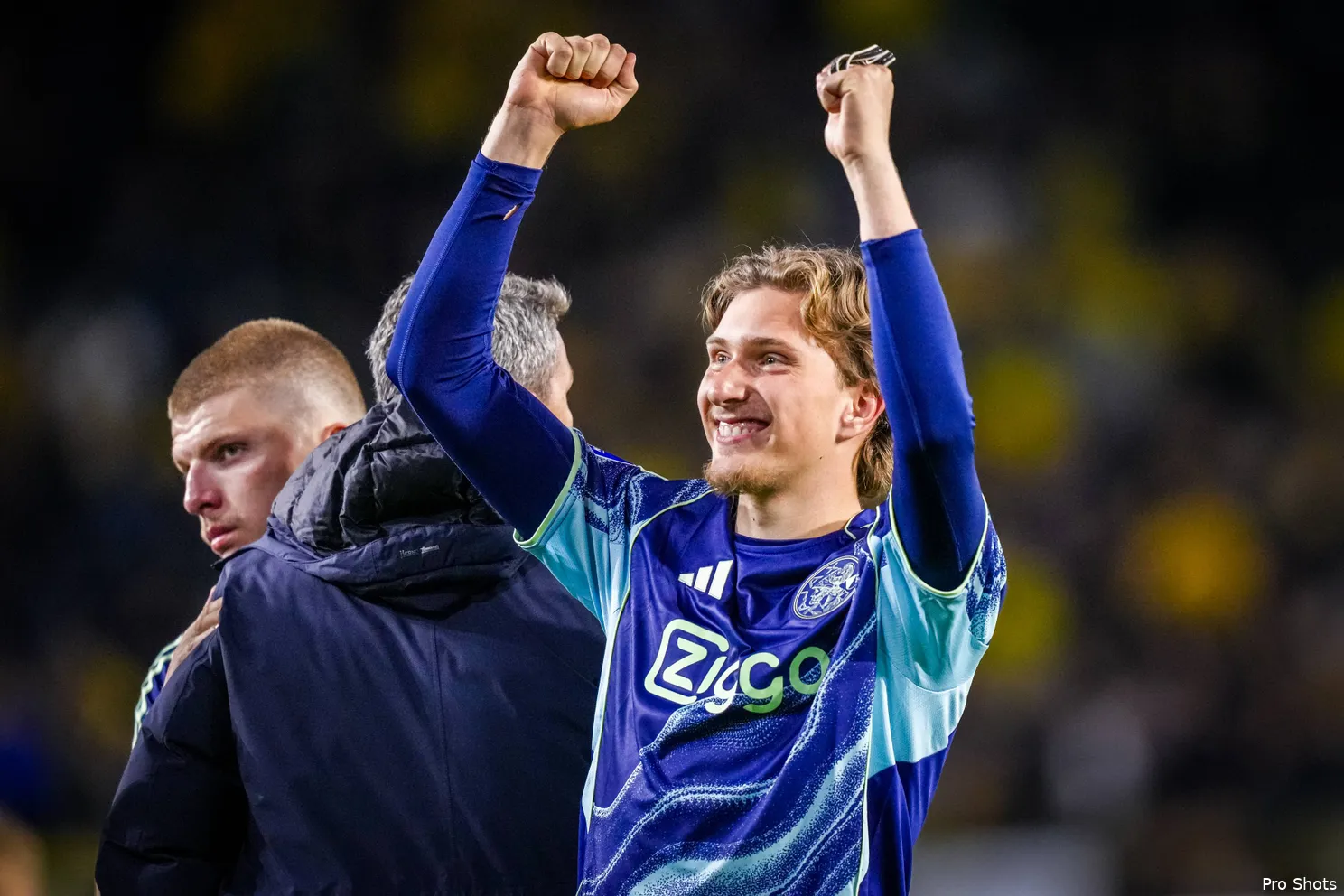 Ajax moet Klaassen ook tegen PSV missen; García vertelt over nieuw ...