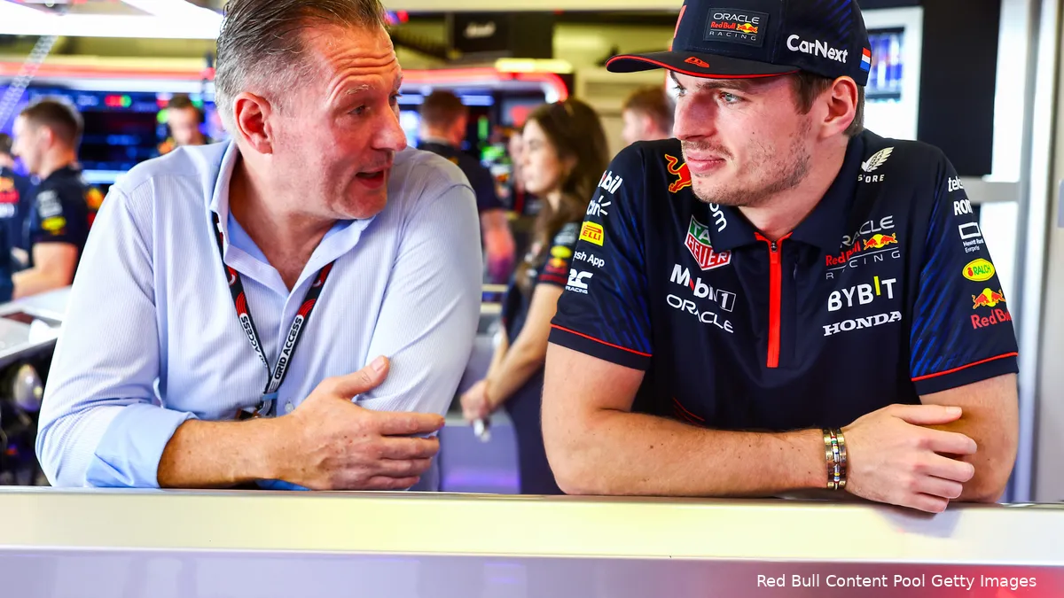 Jos Verstappen reageert op foto dochter Victoria: 'Oh nee, begint het weer opnieuw' | F1Maximaal.nl