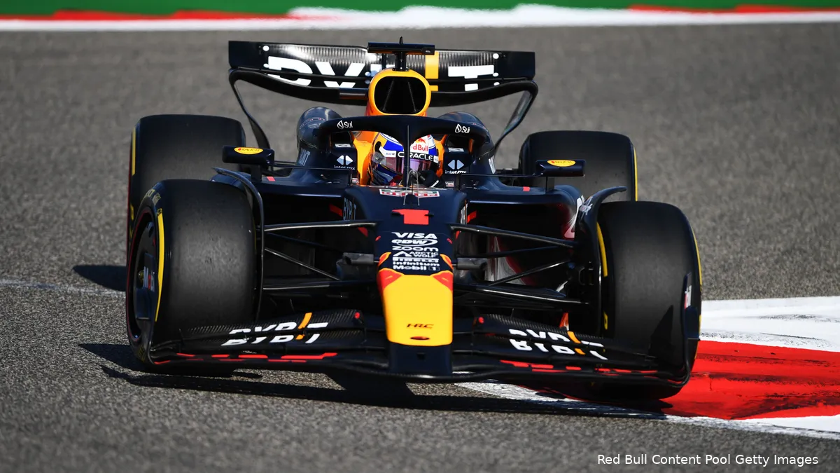 Windsor wijst op afwijkende strategie bij Verstappen: 'Red Bull laat nu al zien dat het ...