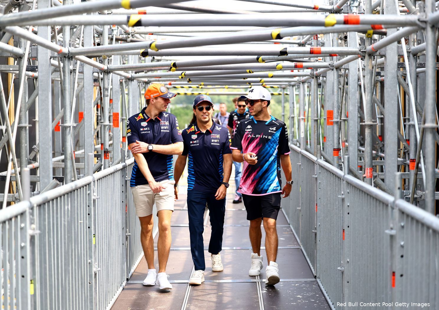 Kalff ziet andere hoofdzaken voor Red Bull: 'Ze slaan al twee races de ...