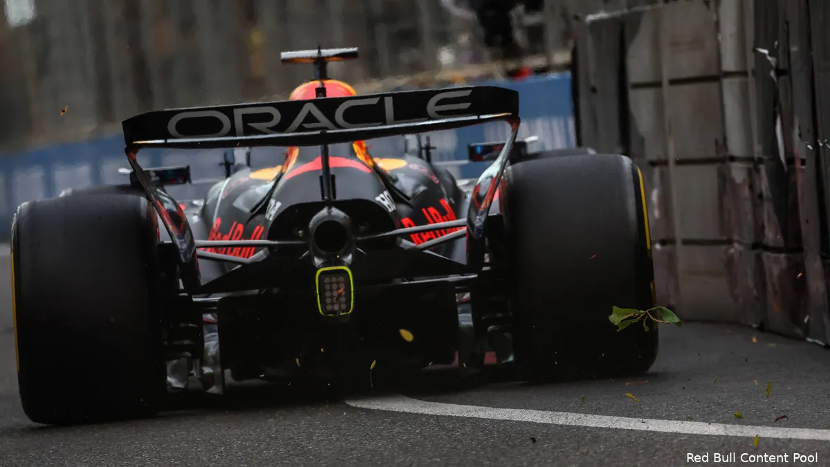 Geheim onthuld: dit is waarom de Red Bull van Max Verstappen ineens onverslaanbaar is | GP33