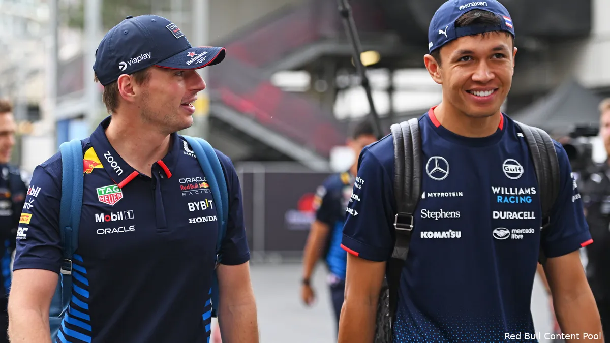 Alex Albon heeft advies voor nieuwe teamgenoot Max Verstappen: 'Uit ...