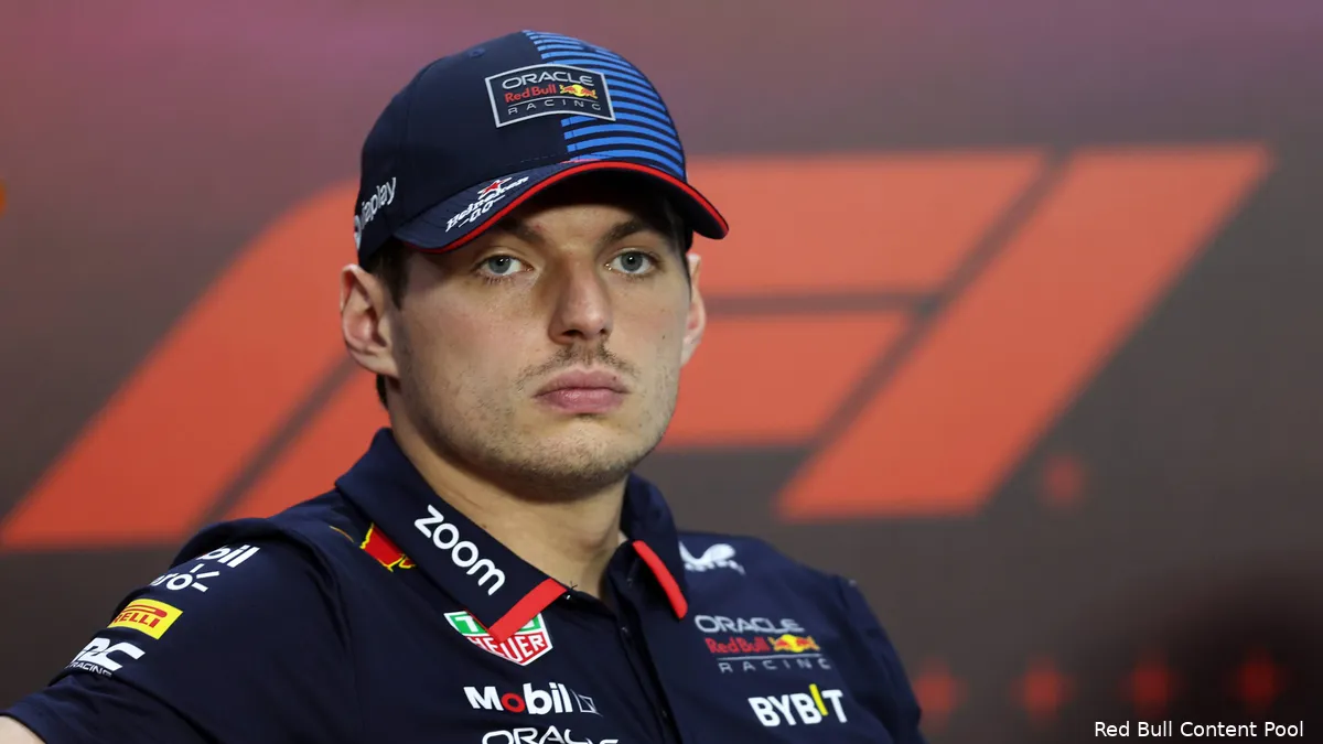 Max Verstappen heeft eerste straf van het jaar al te pakken | GP33