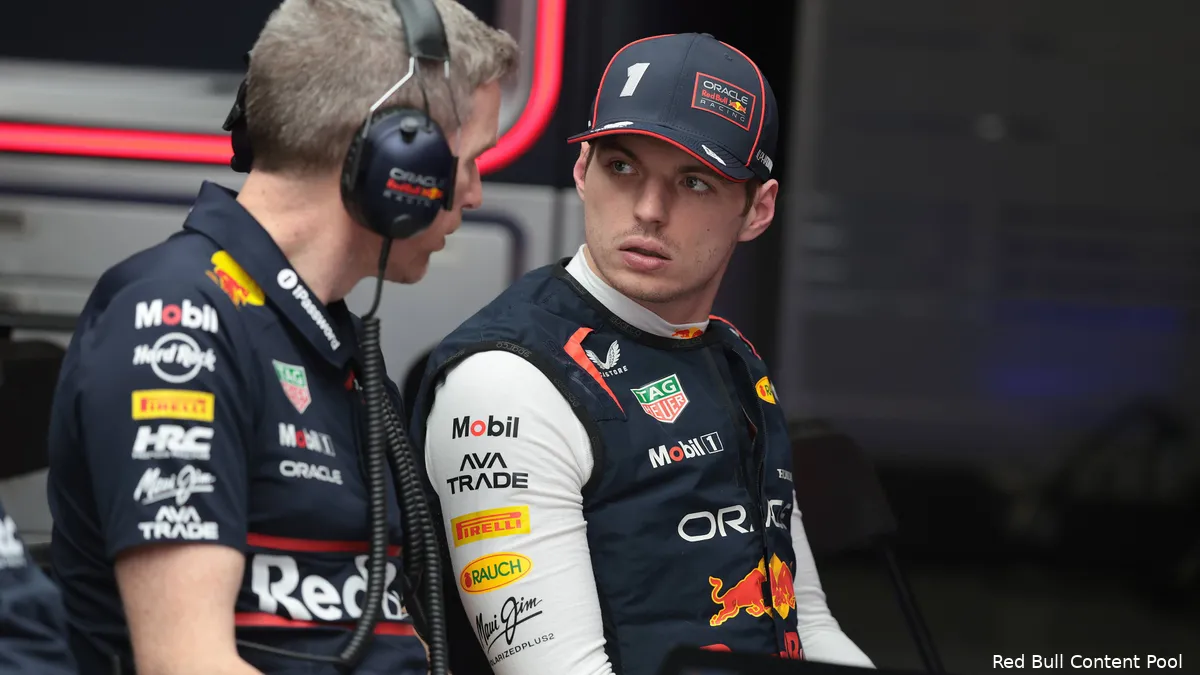 Max Verstappen reist af naar Milton Keynes voor spoedoverleg met Red ...