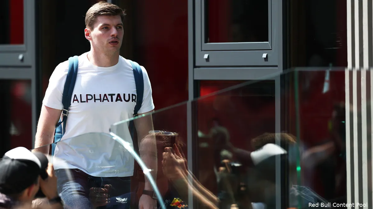 Racing Bulls-baas geeft antwoord op prangende vraag over Max Verstappen: 'Wat ik kan zeggen is ...